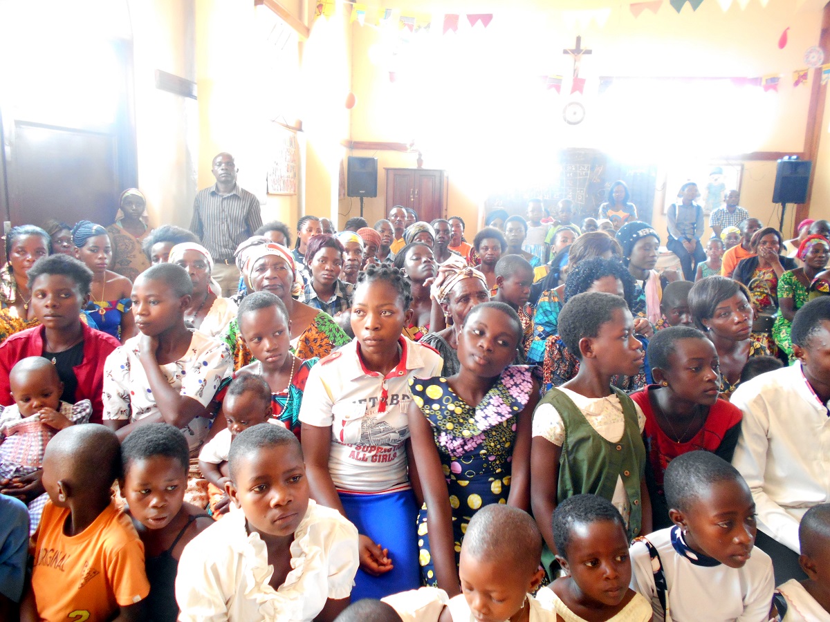 Une nouvelle possibilité pour redevenir une famille - Helpcode Switzerland